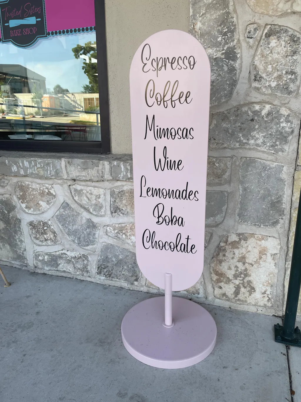 Standing Curve Sign | Free Standing Sign | George & Willy – George and ...