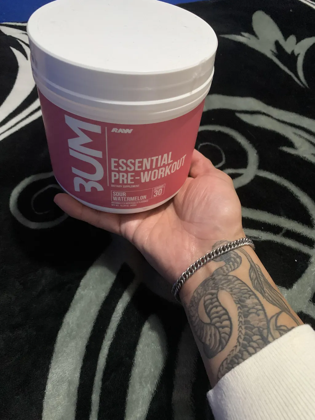 Essential Pre Entreno de CBUM x RAW – Get Fit Mexico