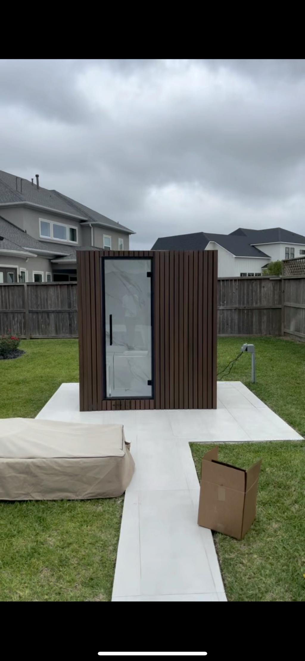 4 Person Outdoor and Indoor Steam Sauna Room - Grand Geyser