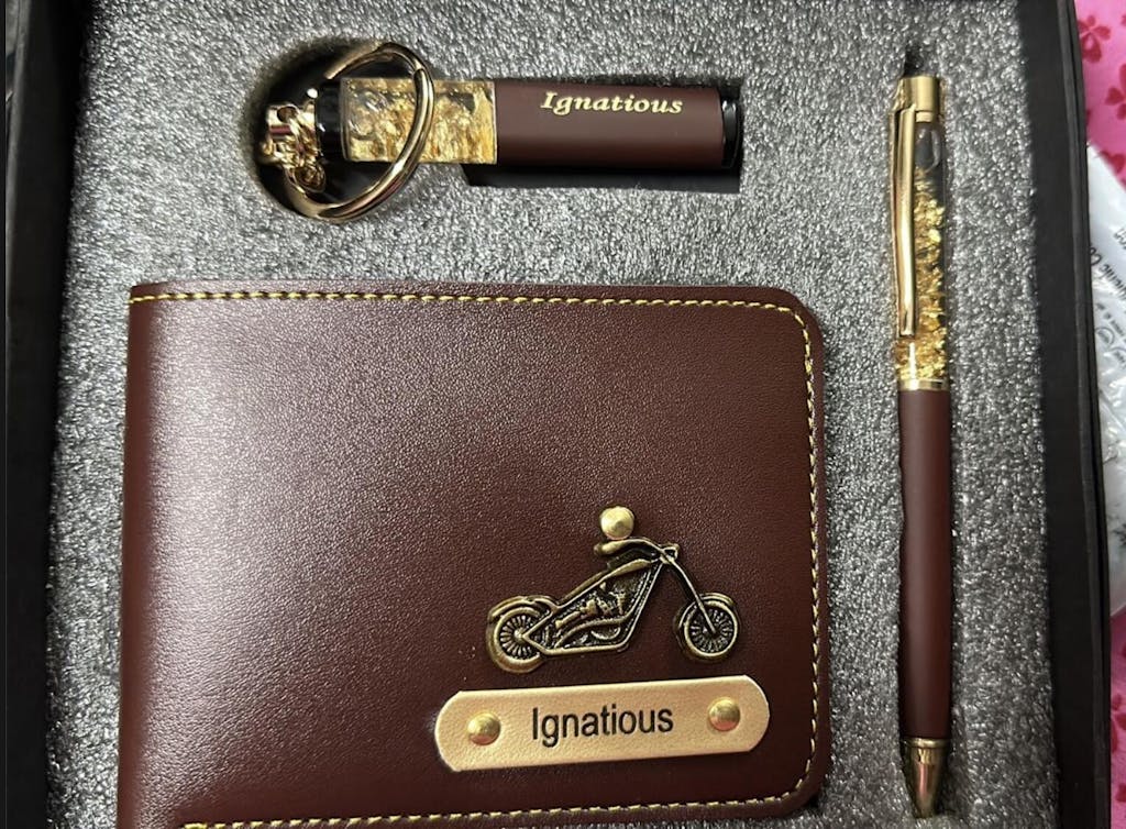 Personalized Combo Gifts for Men | Wallet and Pen with Name | Giftify