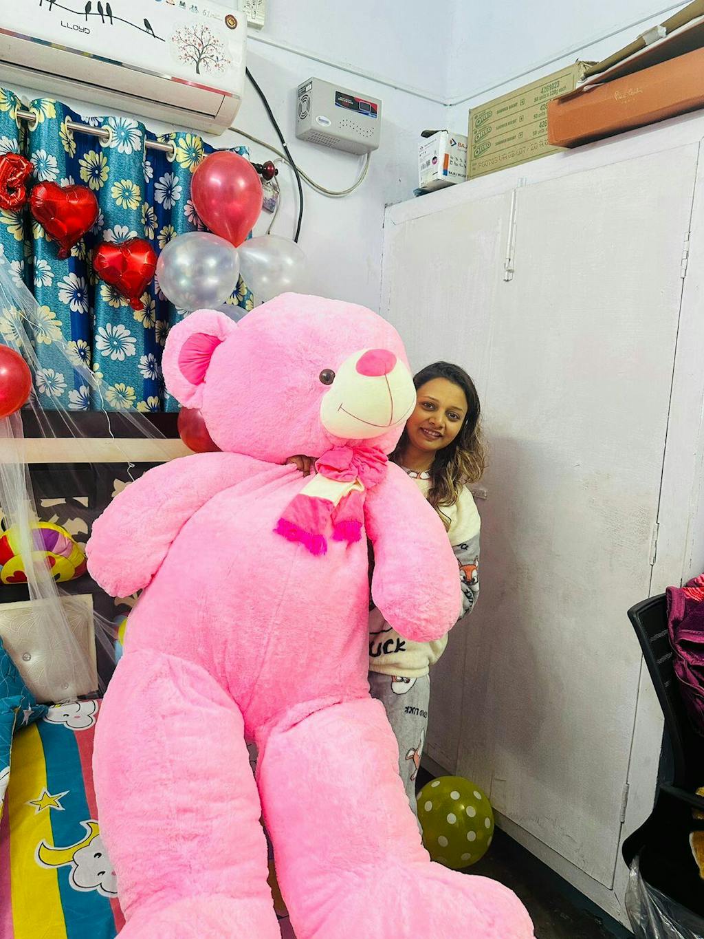 Buy 6 feet Teddy Bear Toy online at Best Price | Giftify