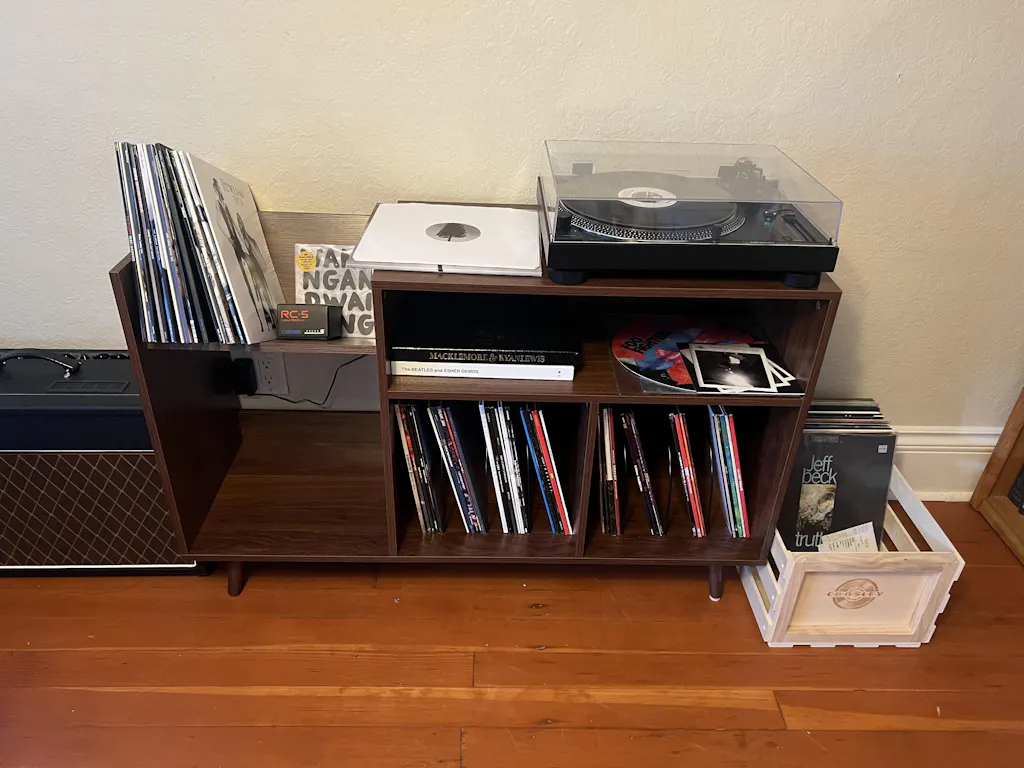 Large Record Player Cabinet Turntable Stand with Wood Legs – GiraTree