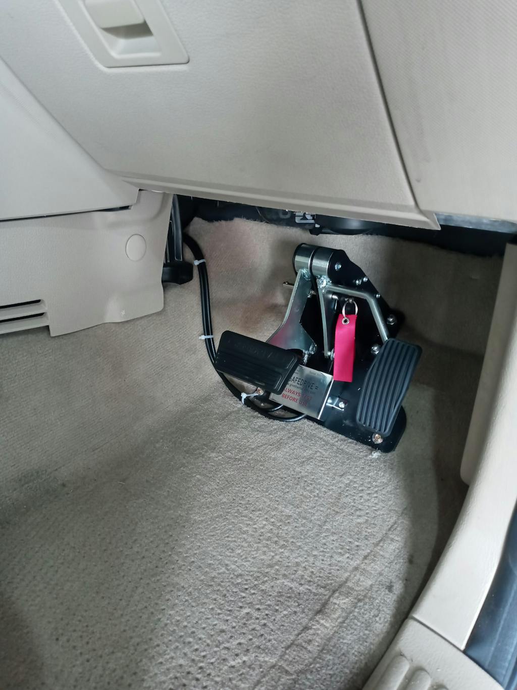 SAFEDRIVE Pro Plus Driver Education or Postal Carrier Brake and Gas ...