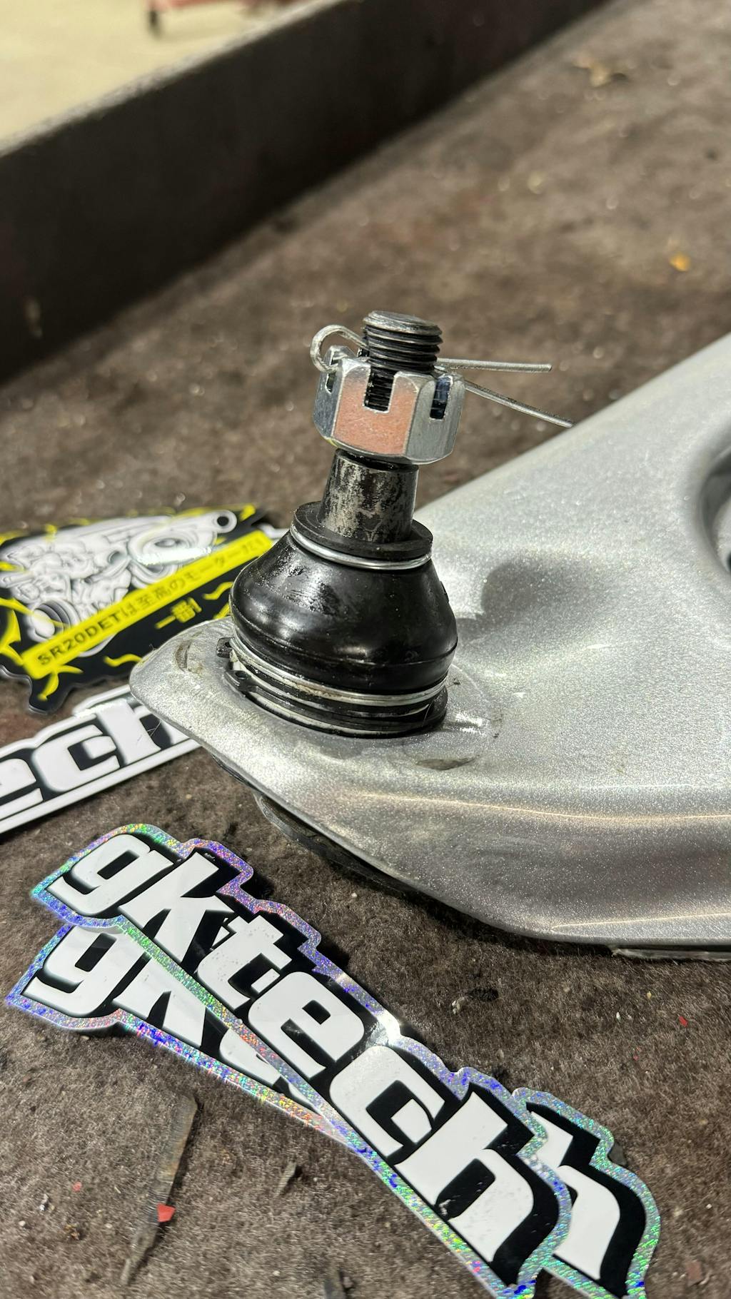 S13/R32/Z32 シャーシ リアLCA ボールジョイント