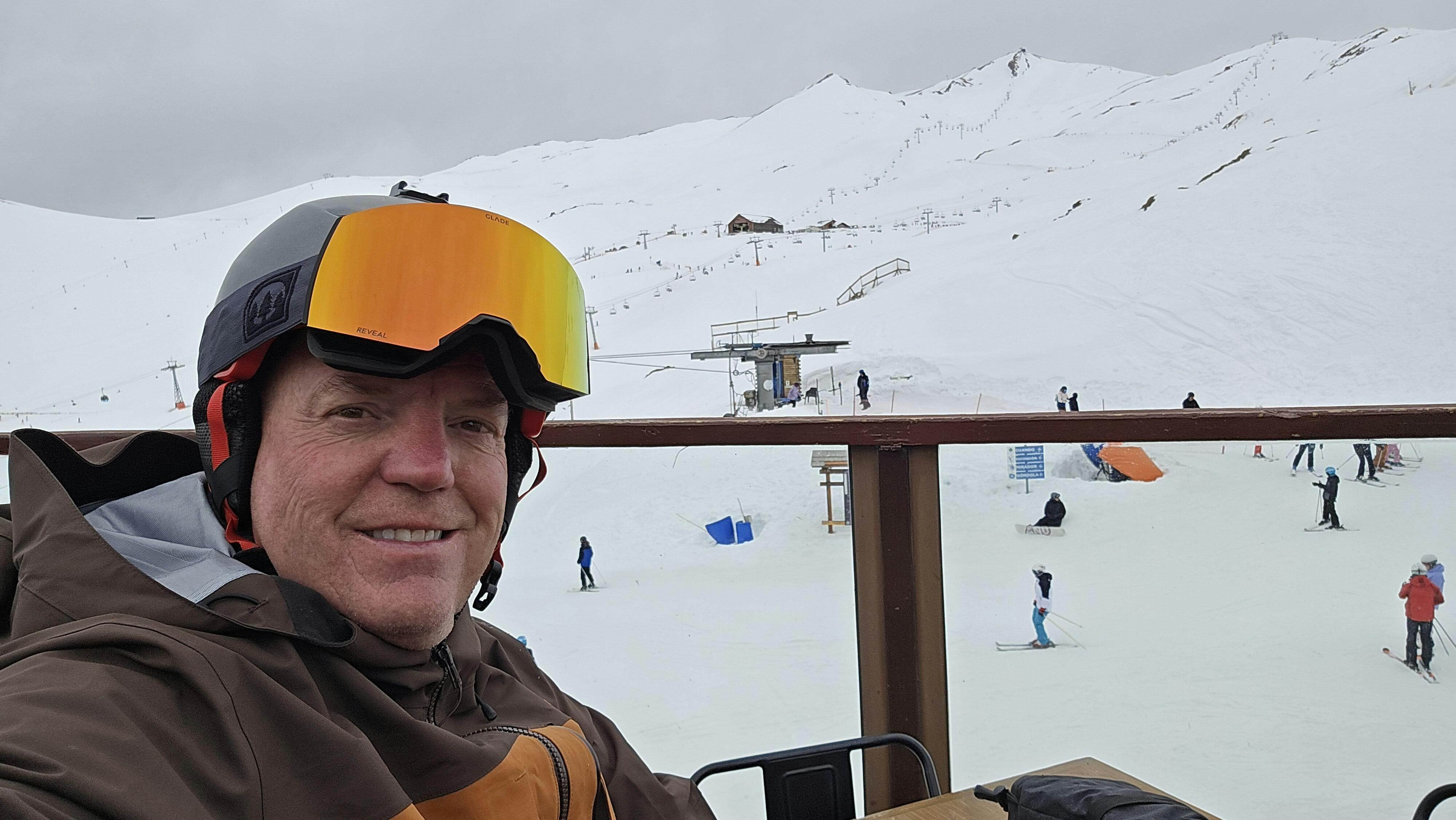 Adapt 2S | Photochromic Ski Goggles – Glade Optics