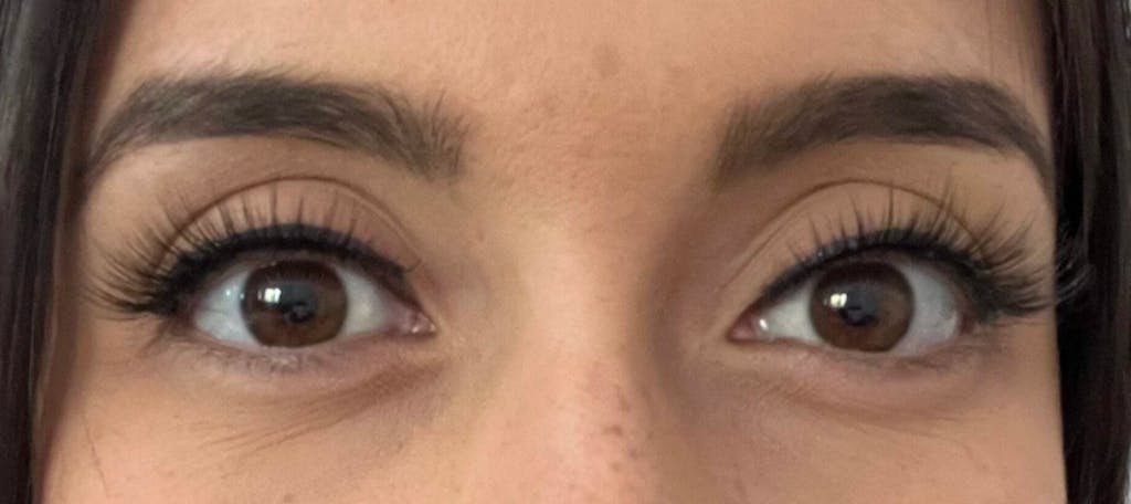 GlazyLash™ Reusable Adhesive Eyelashes – Glazyboo