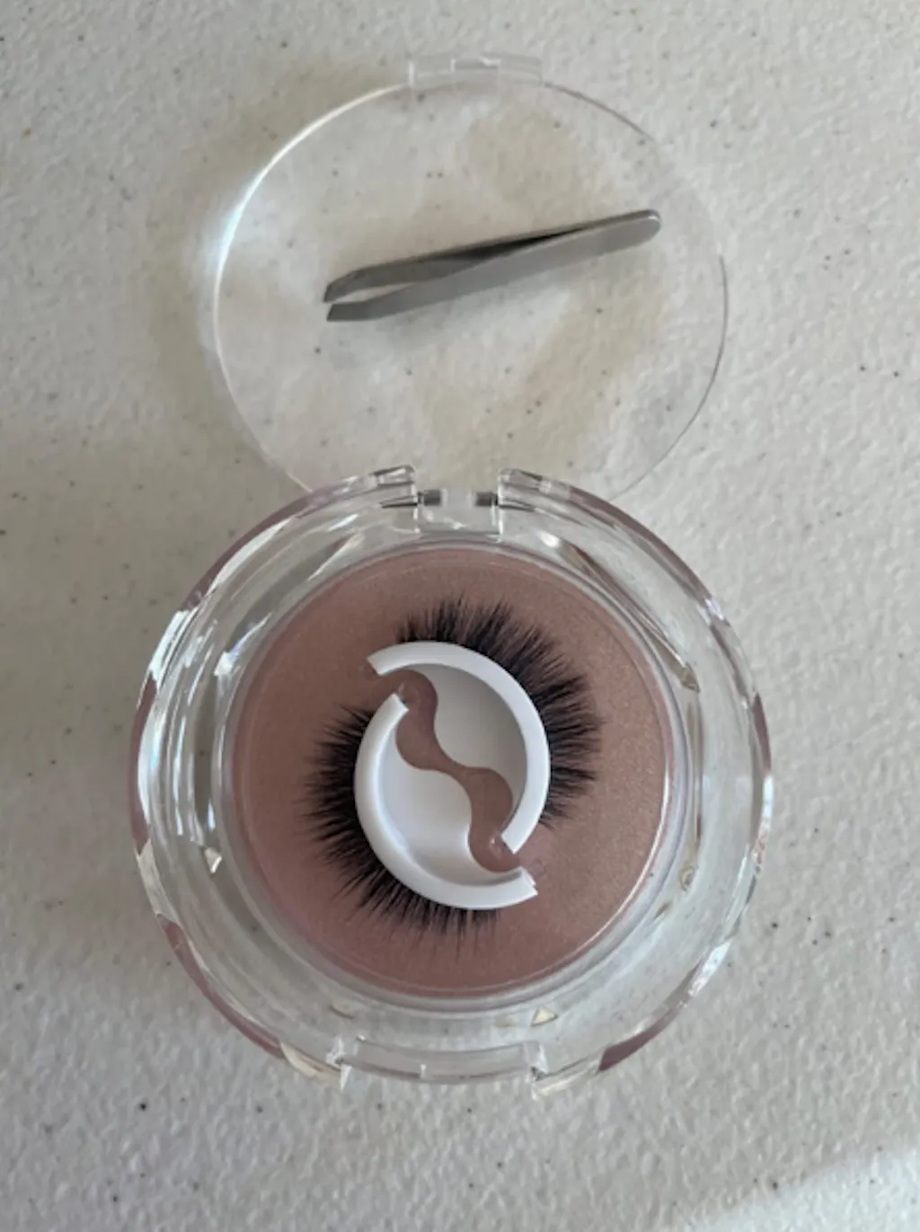 GlazyLash™ Reusable Adhesive Eyelashes – Glazyboo