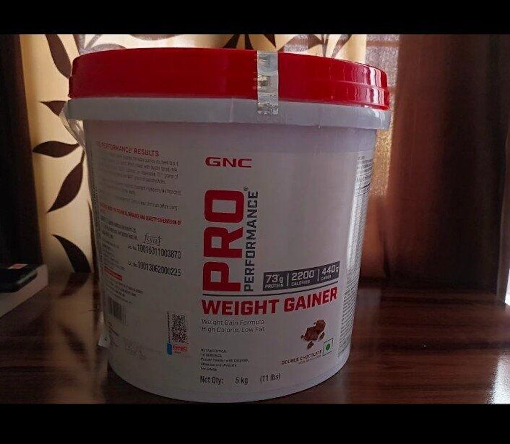GNC Pro Performance Weight Gainer 3KG + Shaker
