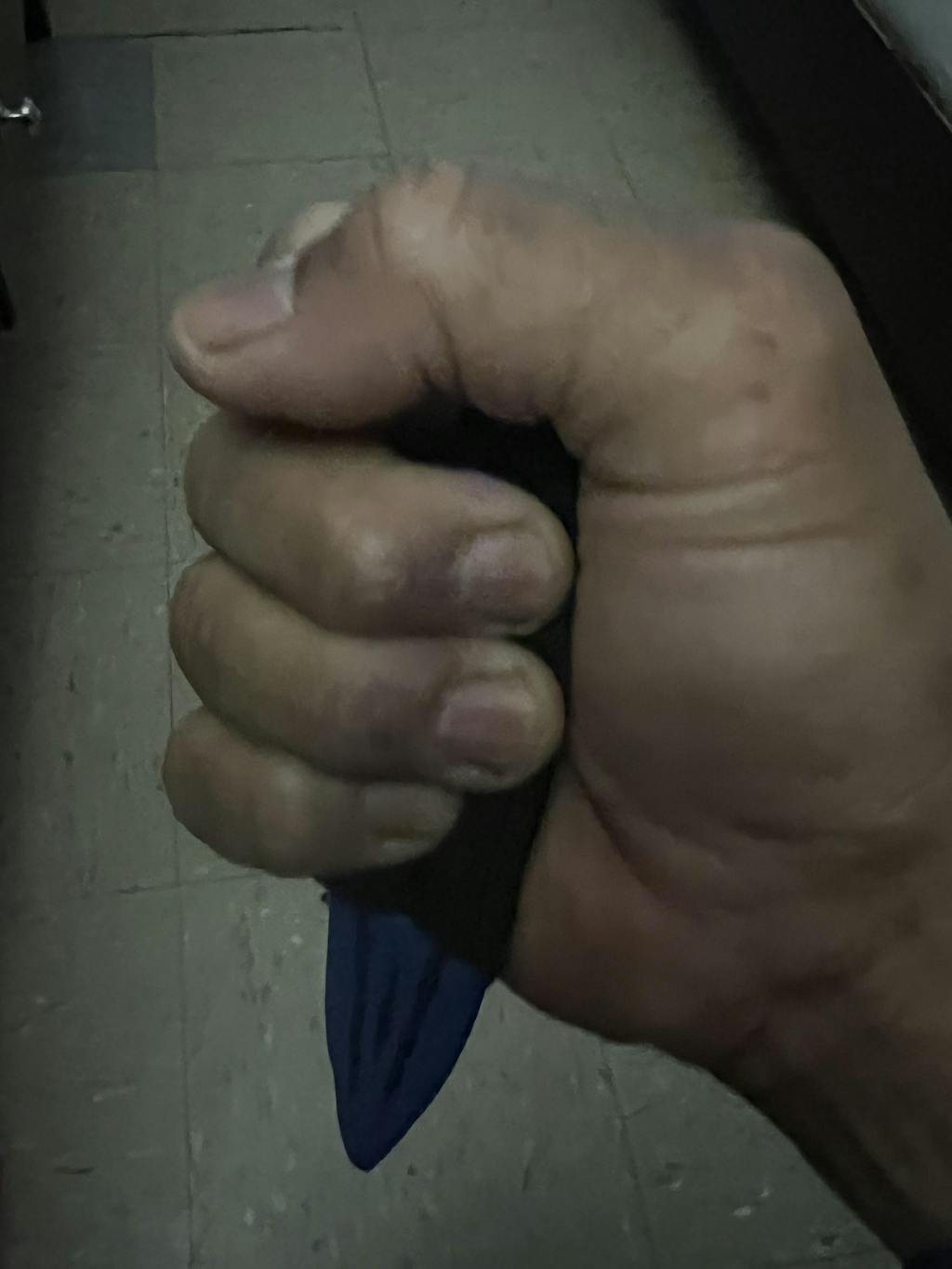 Go Guarded Hand-Held Self Defense Knife For Women and Runners