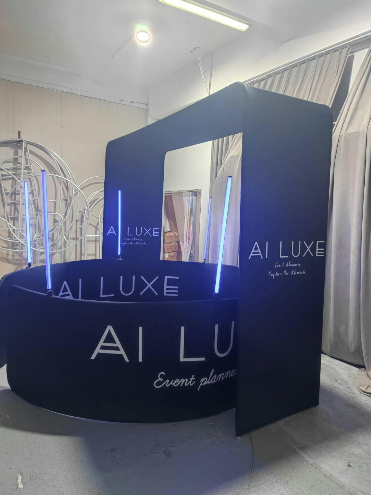 GO360BOOTH Overhead 360 Photo Booth