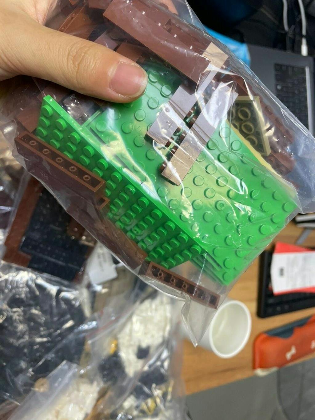 British 14-gun brig-rigged sloop HMS Sophie – godbricks