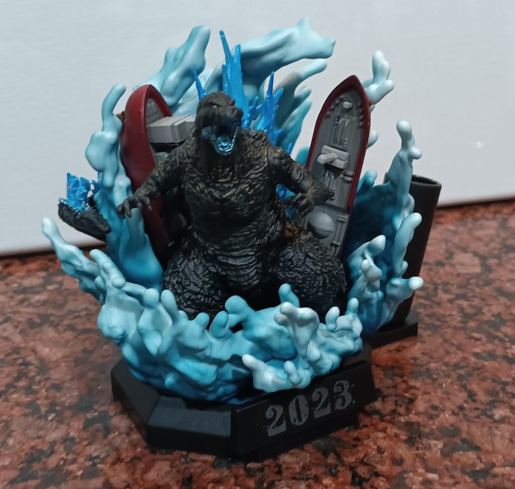 Godzilla Minus One (2023) Desktop Monster Pen Stand