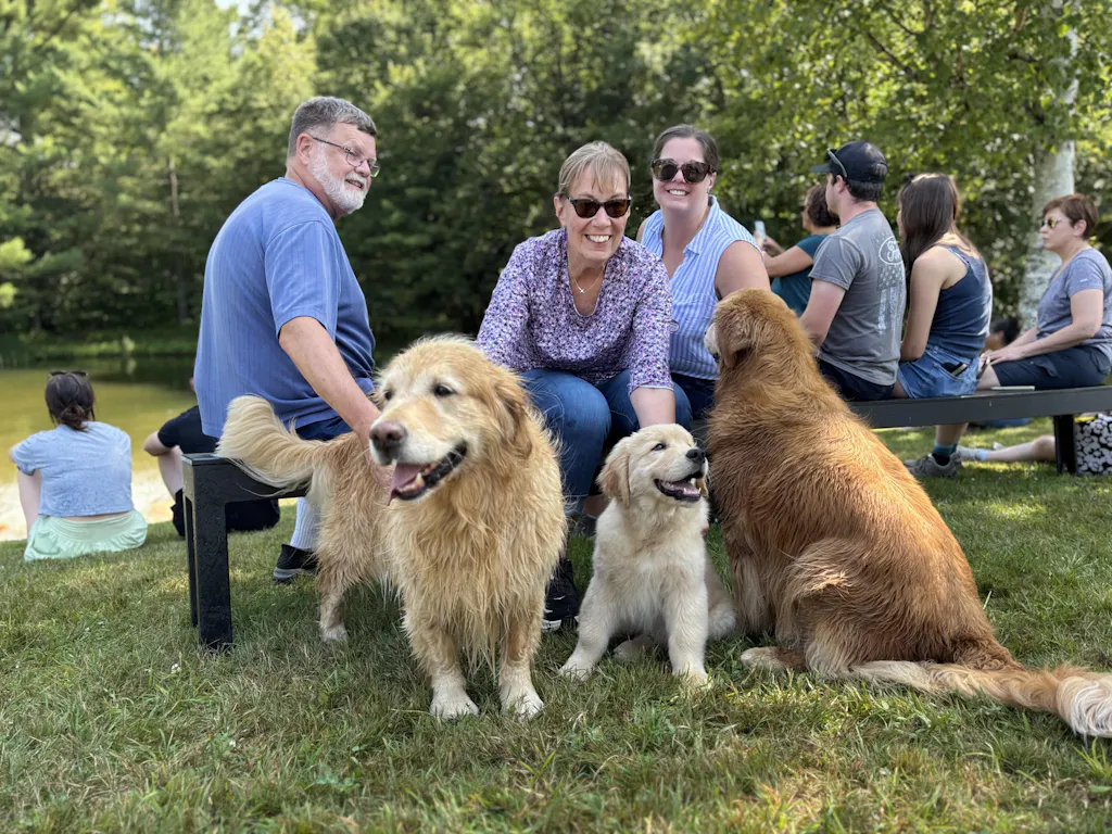 Golden Retriever Experience® - Golden Dog Farm LLC