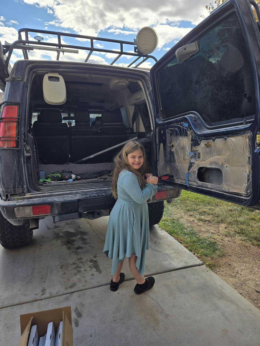 Discovery 1 & 2 Folding Tailgate Table – Golden Rovers