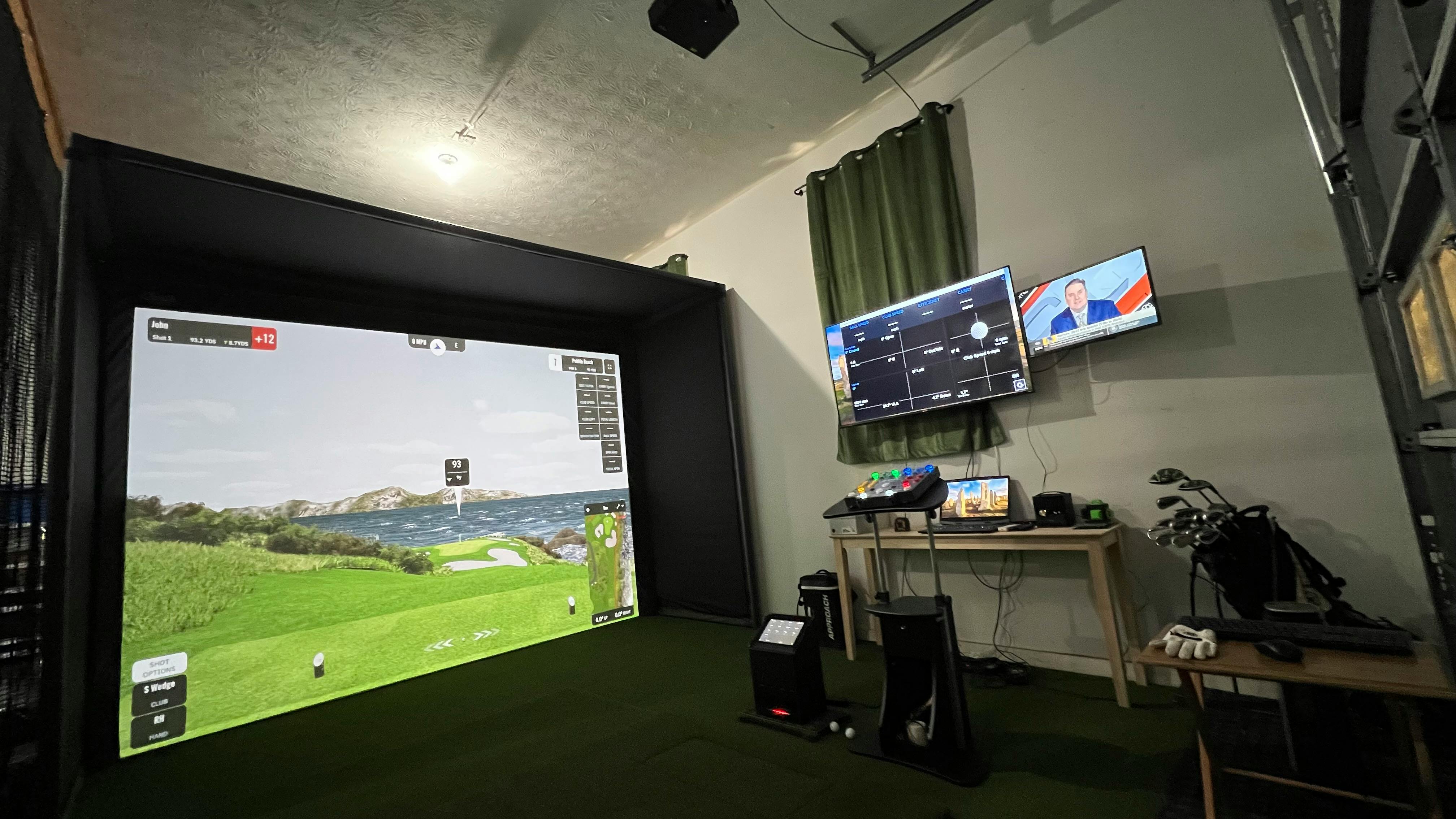 BenQ AK700ST 4000 Lumens Short Throw 4K Laser Golf Simulator Projector - Golf Simulators Direct