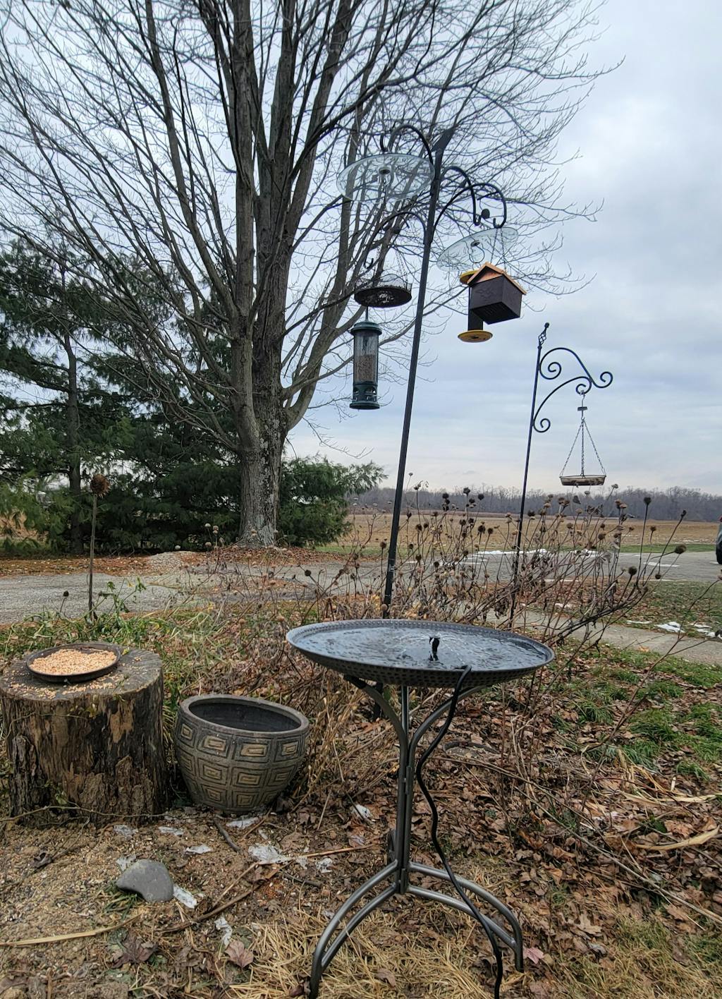 Manchester Vinyl Cupola – Black Aluminum Roof & Rooster – Good Directions