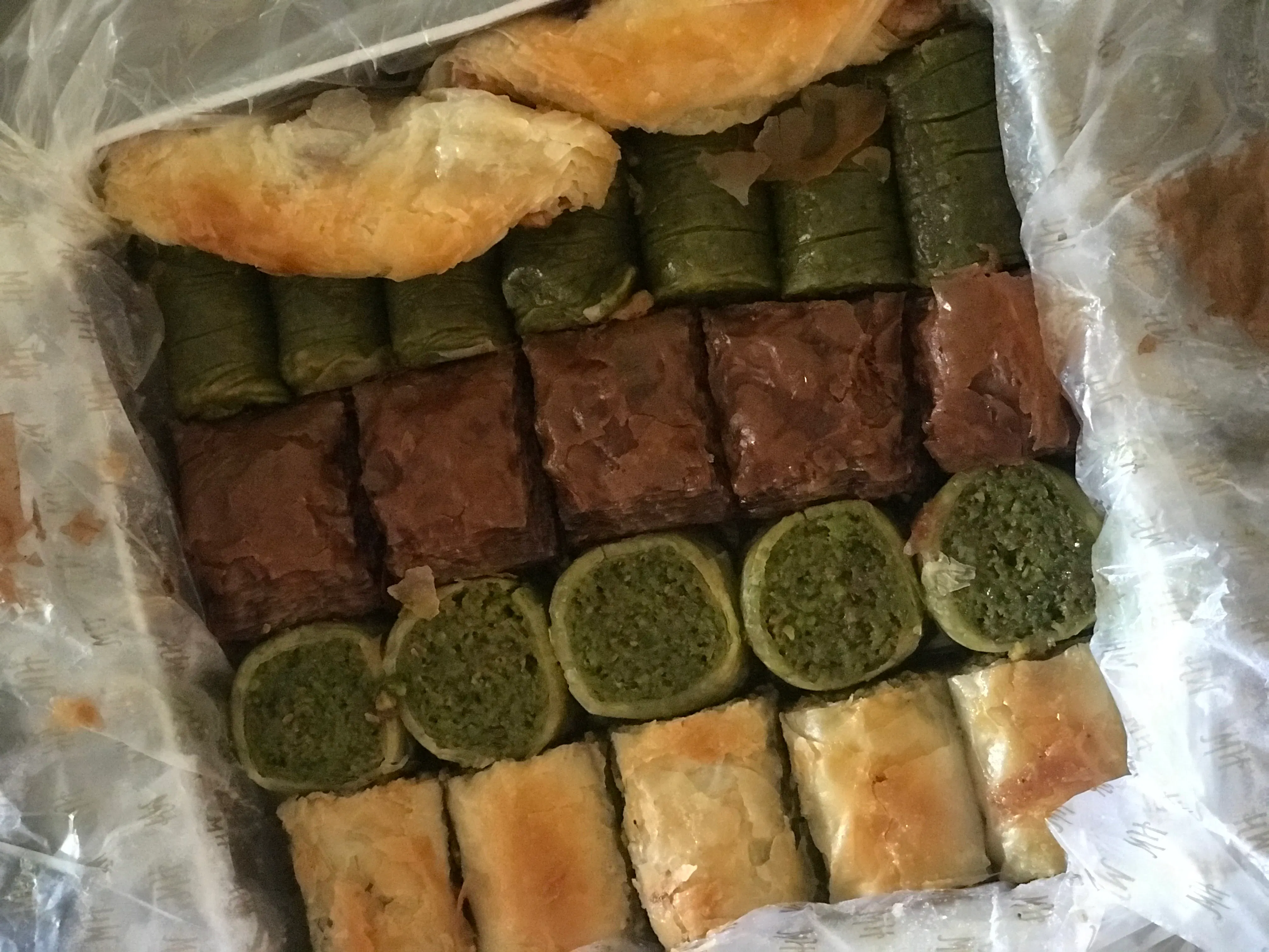 Buy Assorted Baklava in Metal Box 1Kg, Hafiz Mustafa - Grand Bazaar ...