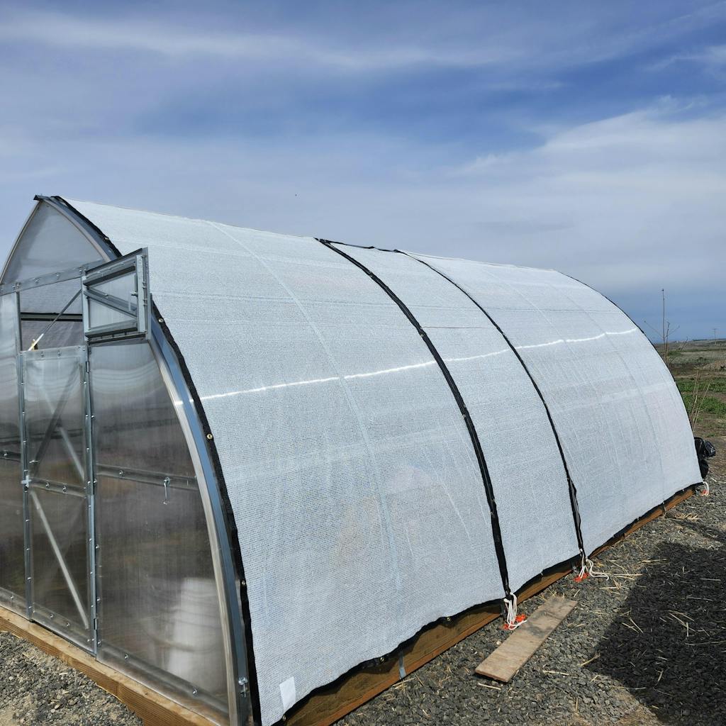Custom Shade Cloth with Grommets – Greenhouse Megastore
