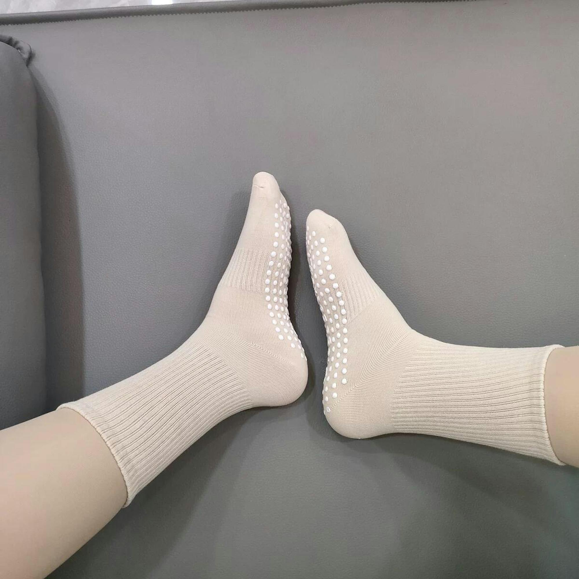 Shop Grip Socks for Yoga, Pilates & Barre | Gripsocks