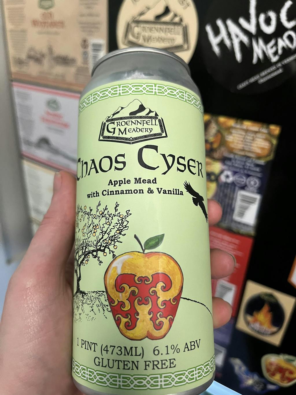 Chaos Cyser Apple Mead with Vanilla and Cinnamon by Groennfell ...