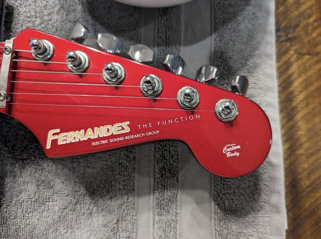 guitar-restore.net - Fernandes Guitar Headstock Decal Logo Limited ...