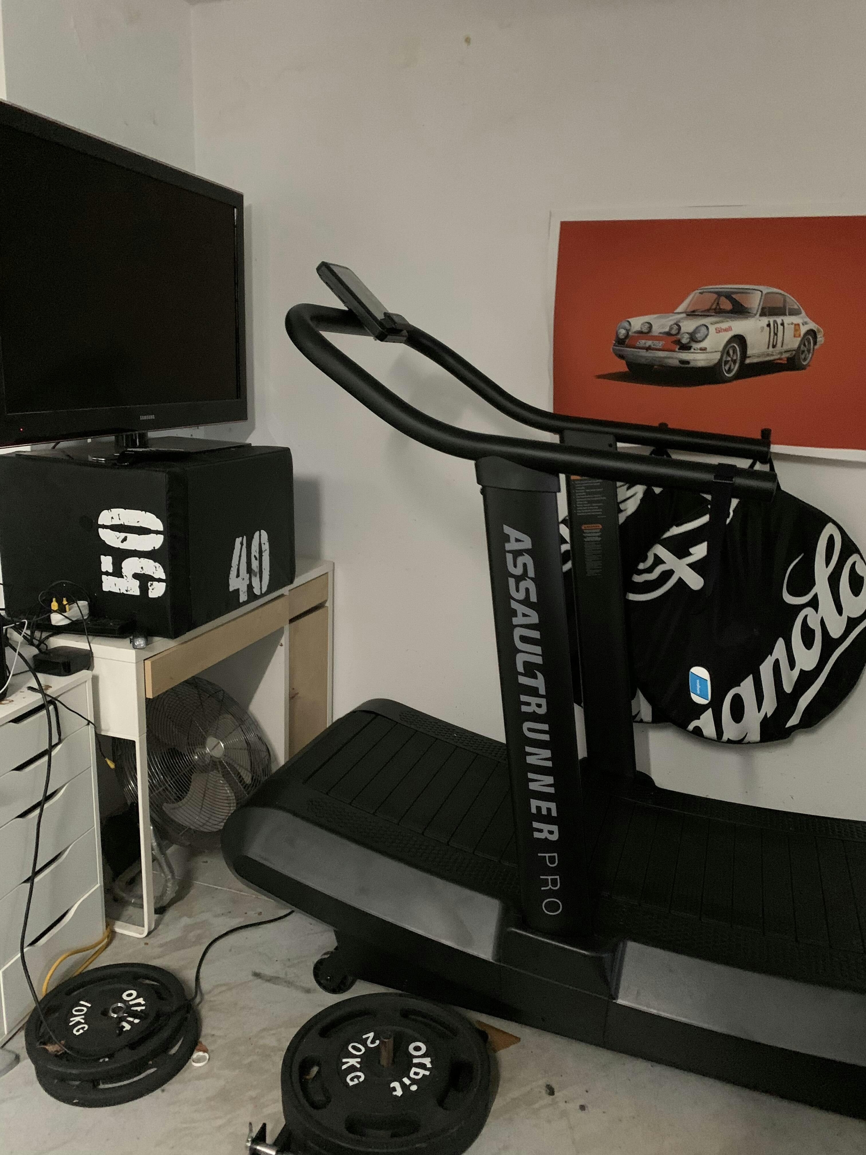 Assault Fitness AssaultRunner Pro | Gym and Fitness