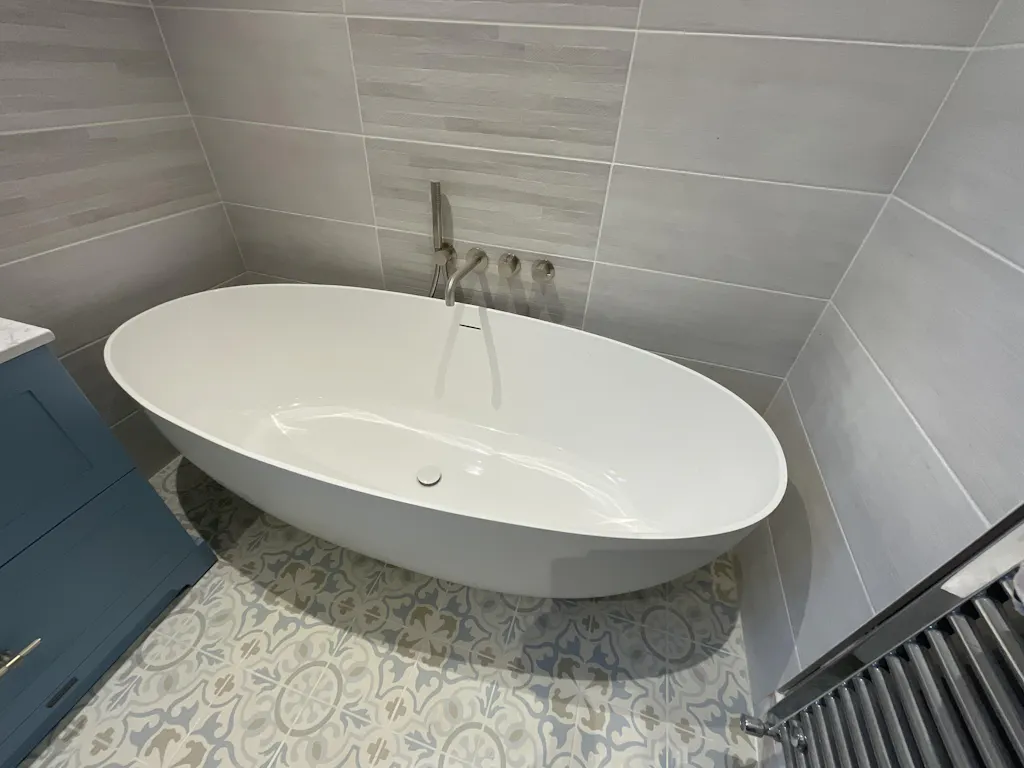 Bromley Freestanding White Stone Bath 1700mm