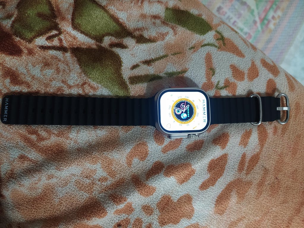 Hammer Ultra Classic With 2.01" Display Bluetooth Calling Smartwatch