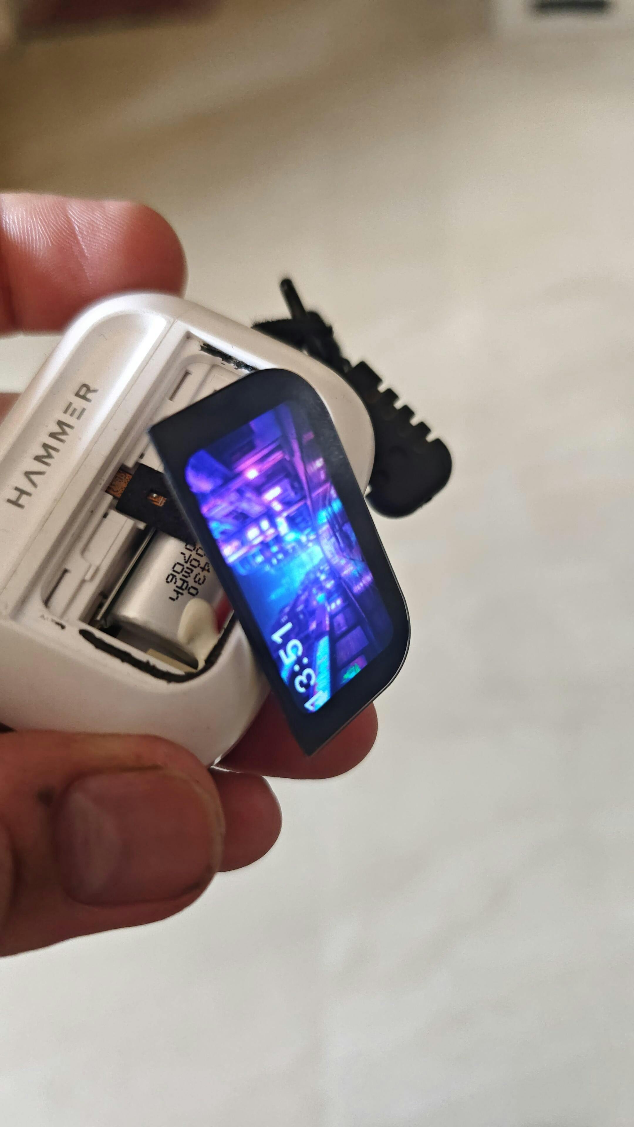 Hammer Screen TWS Bluetooth Earbuds with 32 db ANC + ENC and On Case D