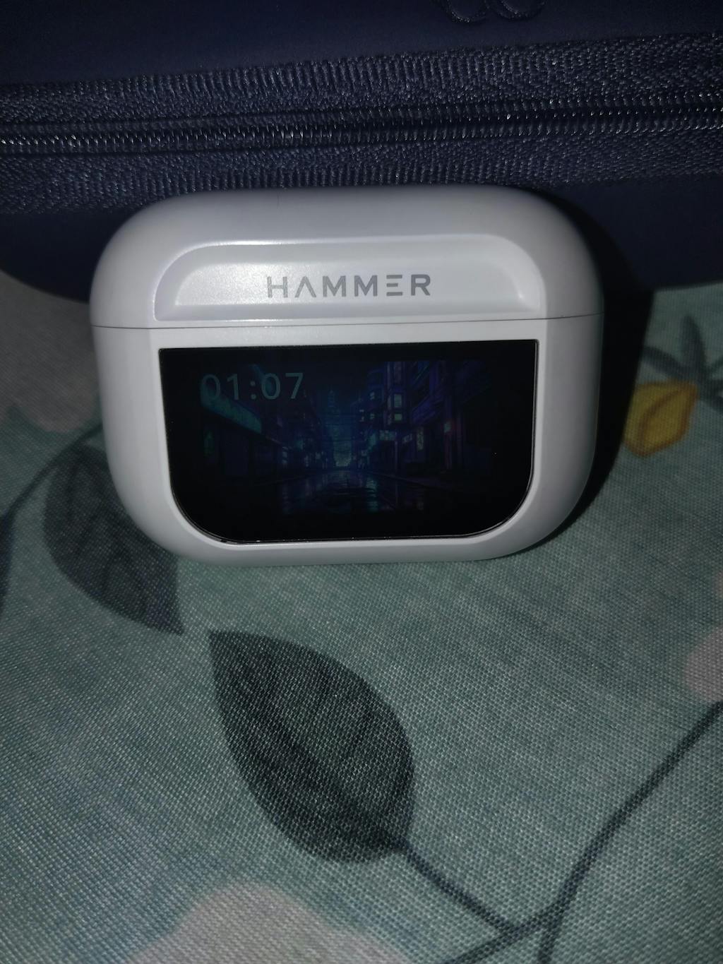 Hammer Screen TWS Bluetooth Earbuds with 32 db ANC + ENC and On Case D