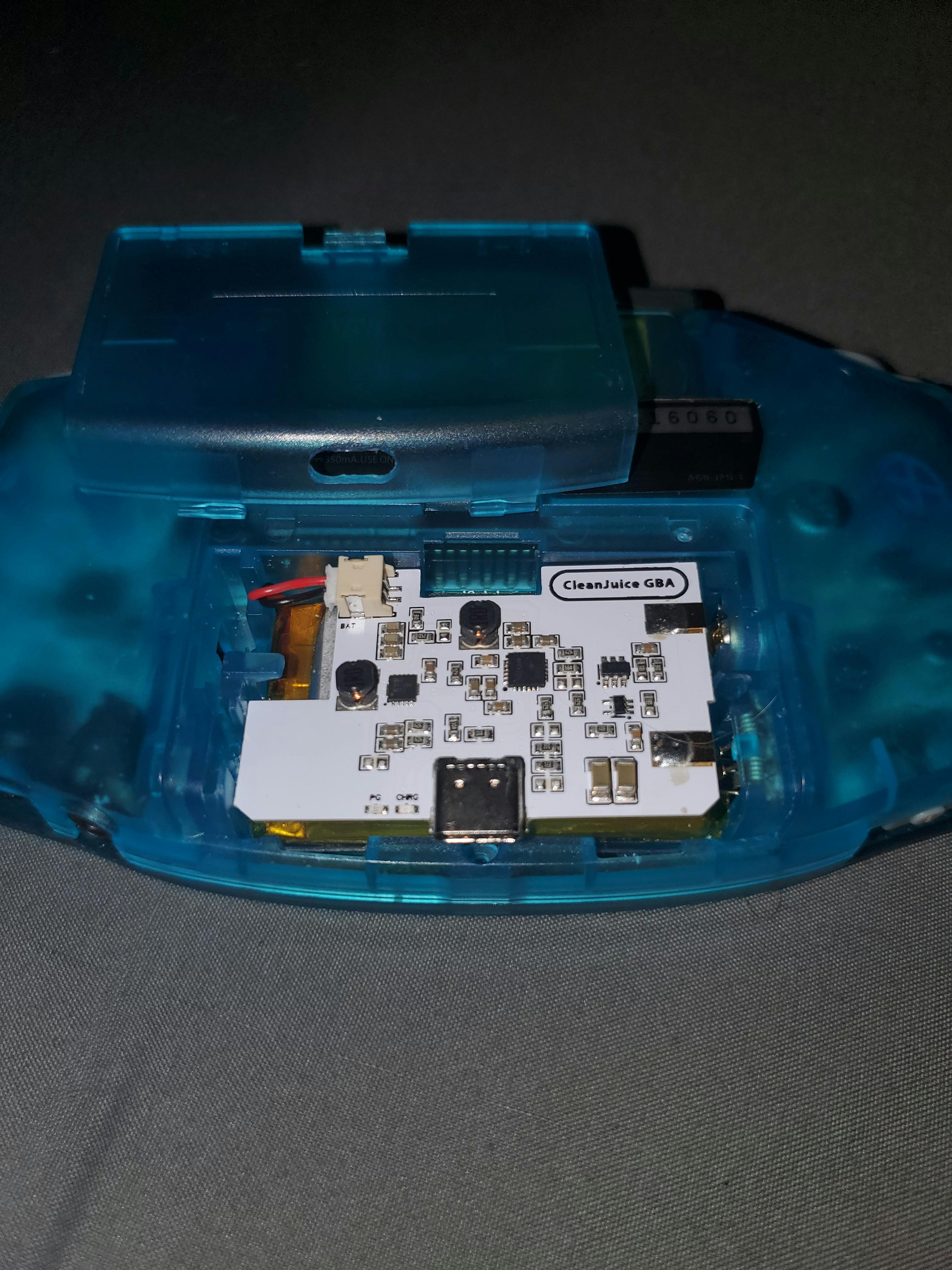 CleanJuice Game Boy Advance Rechargeable Battery Pack | RetroSix – Hand ...
