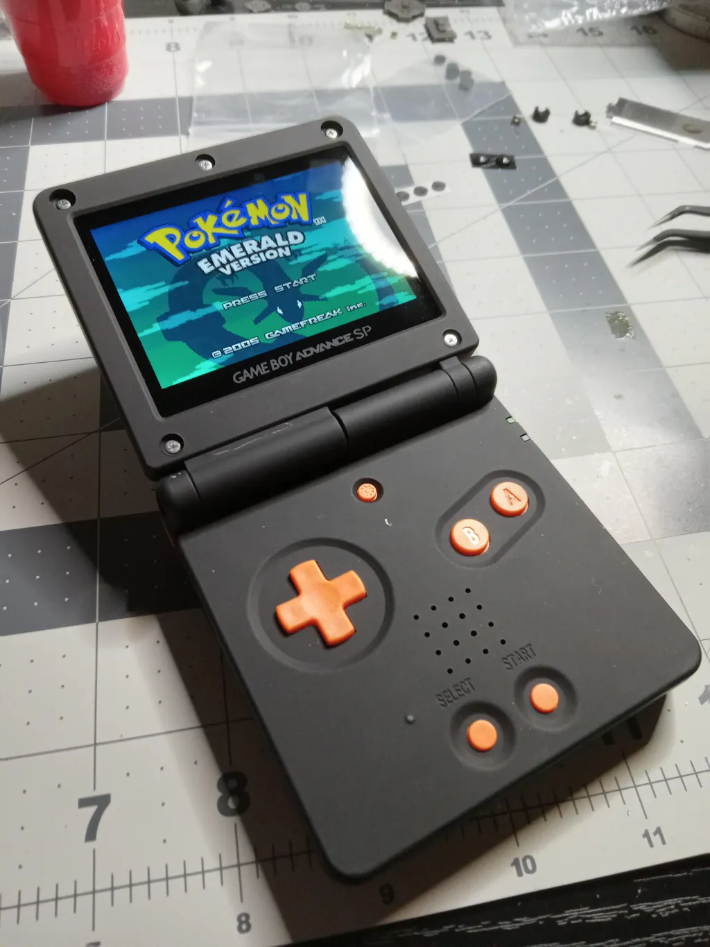 IPS 3.0 Inch Laminated LCD Kit For Game Boy Advance SP - HISPEEDIDO ...