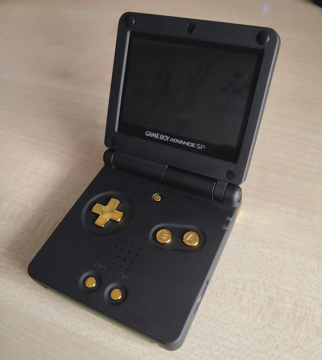 Game Boy Advance SP IPS Backlight | Hand-Held Legend – Hand Held Legend