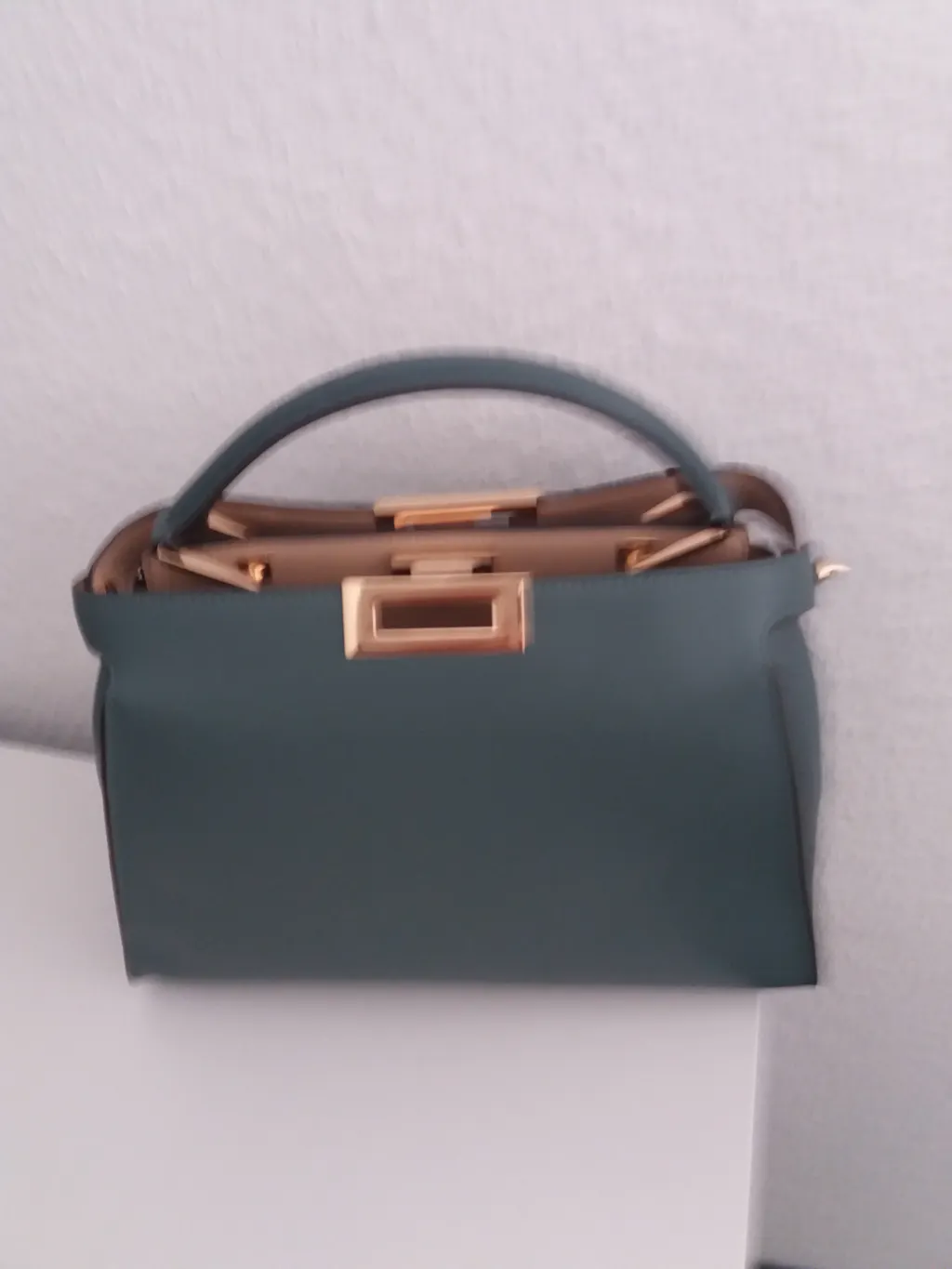 Alice Handbag - Contrast Lining – HandbagCrave UK