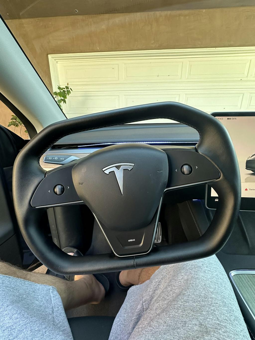 Hansshow Cybertruck Style Steering Wheel for Tesla Model 3 & Y CyberWh