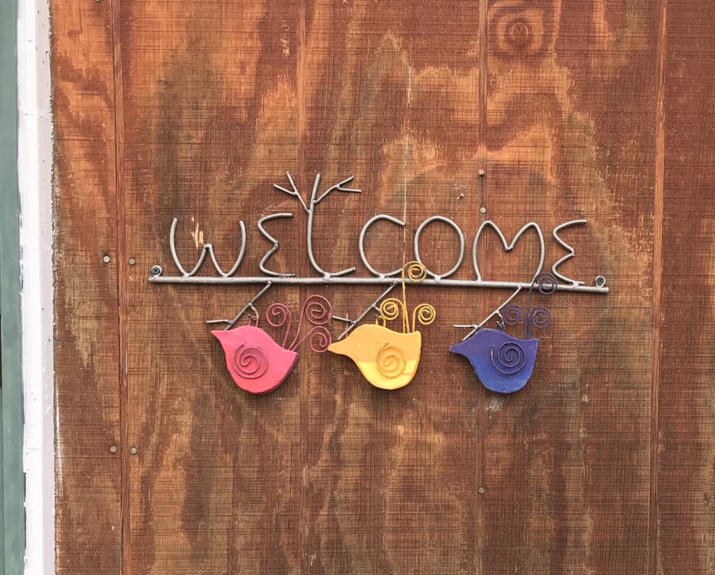 Swirly Bird Welcome Sign For Yard Or Garden – Happy Gardens