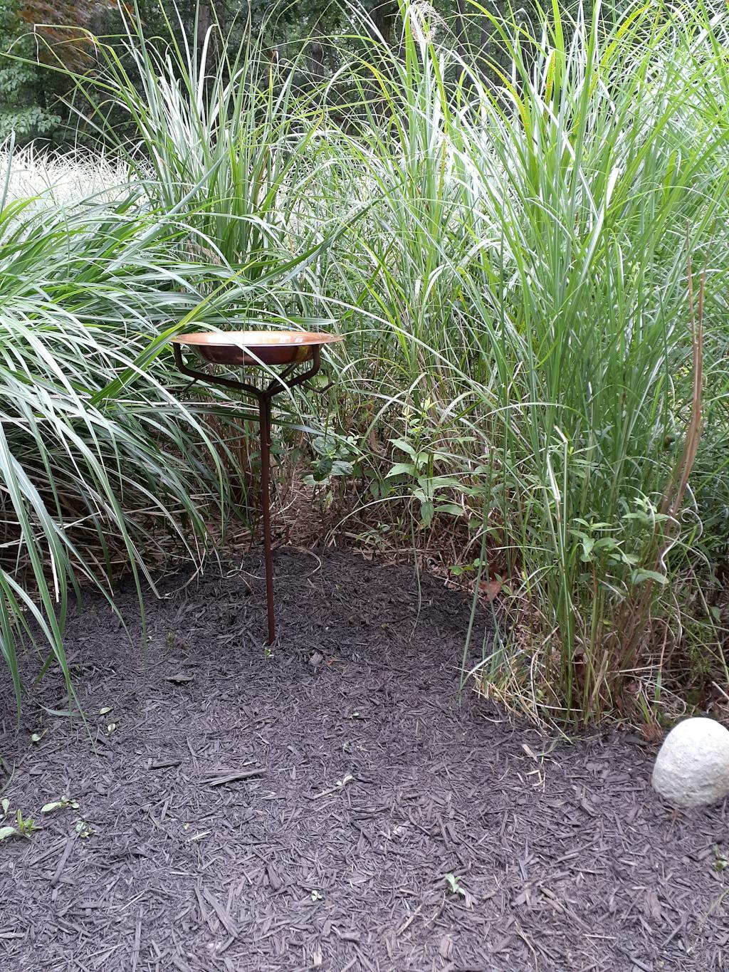 Solid Copper with Twig Base Bird Bath, Staked – Happy Gardens