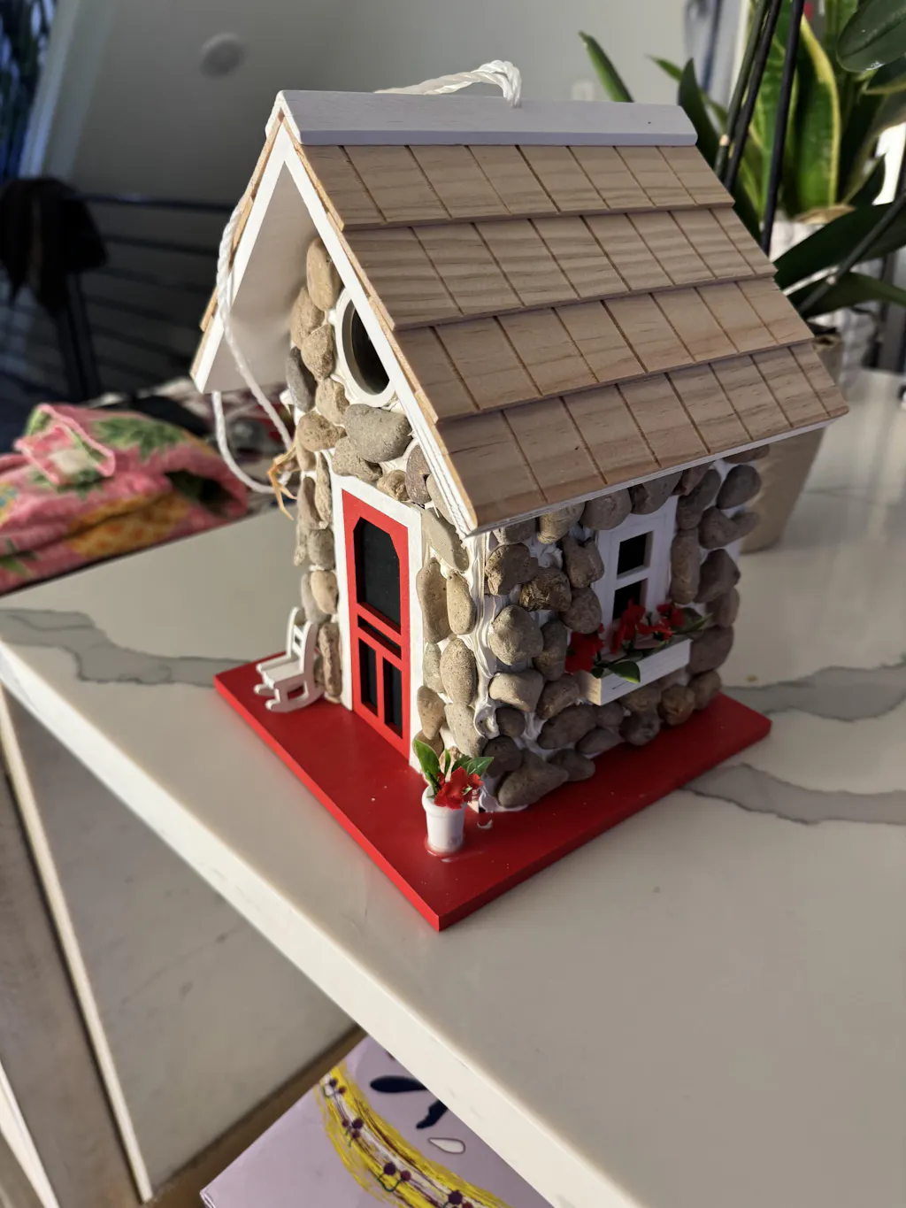 Tips for Mounting & Hanging a Birdhouse in Your Yard or Garden