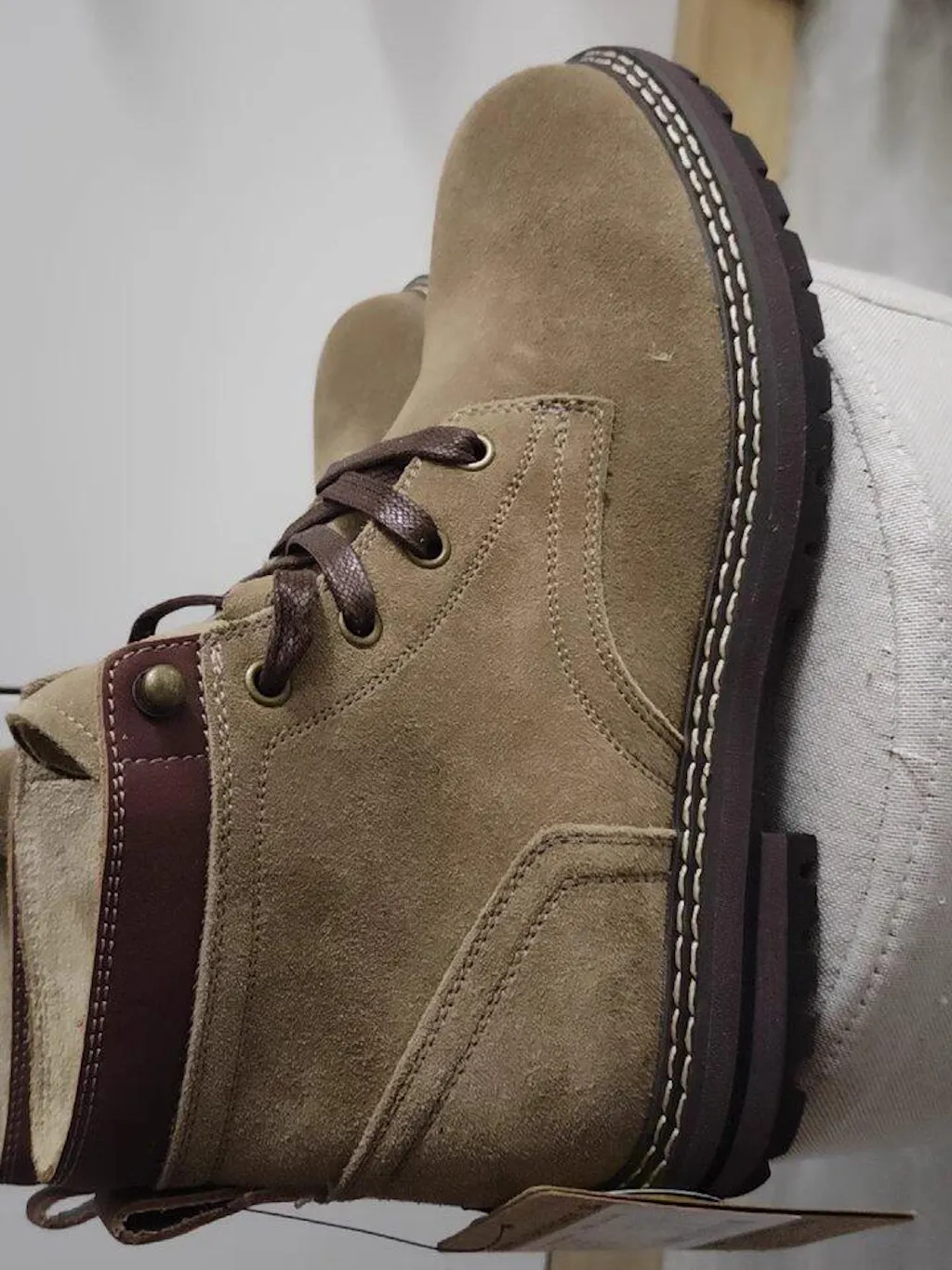 American Desert Genuine Leather Outdoor Men's Work Boot | Harmony Gallery