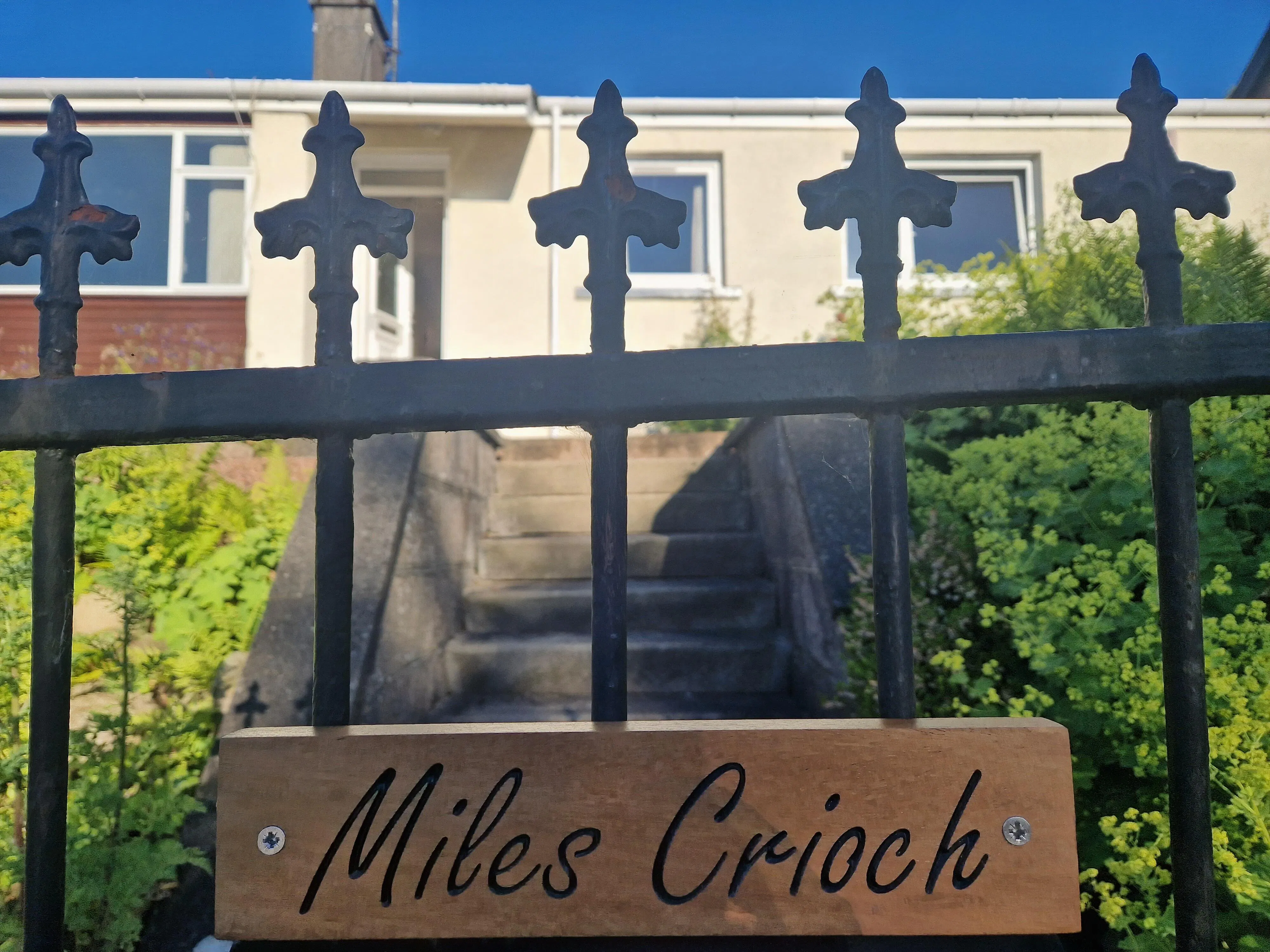 Wooden House Signs - Hartwood Timber
