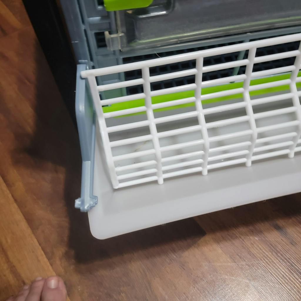 9.5" Tall Chick Brooder - 4 Layer (Stackable, Easy-to-Clean) Cimuka ...