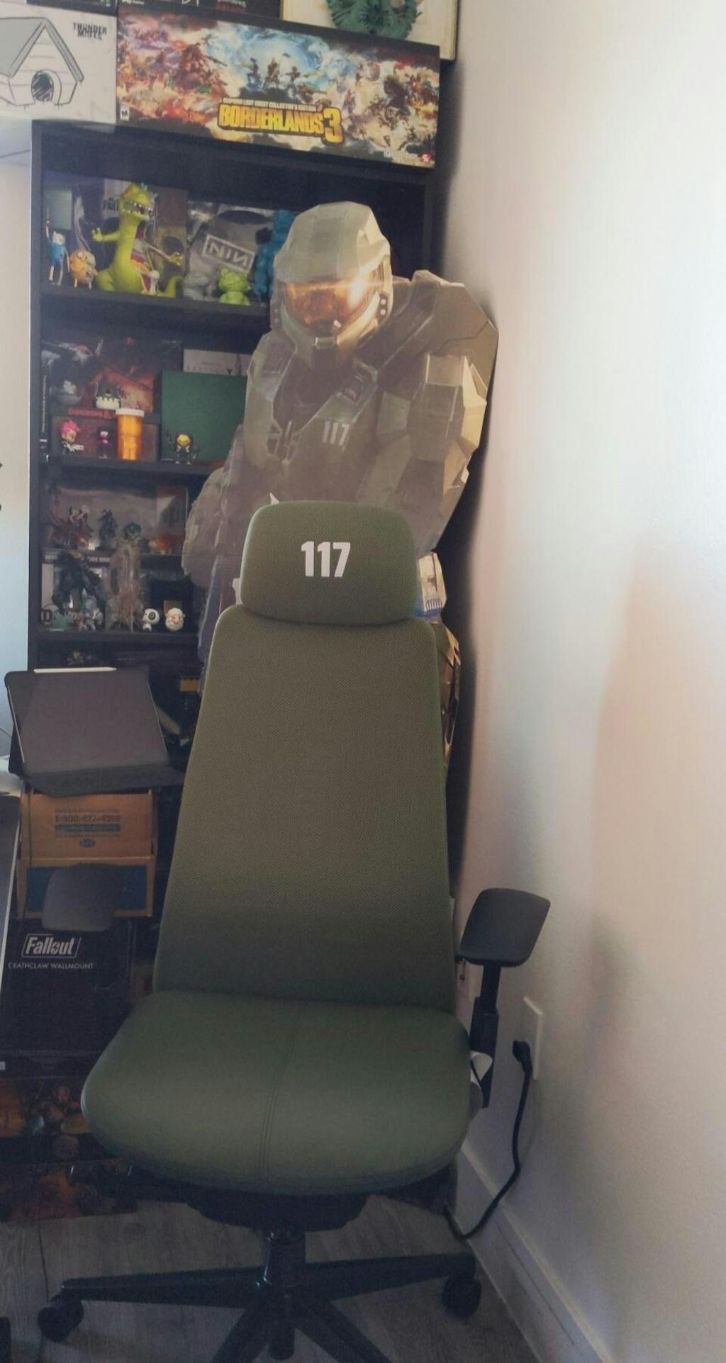 Haworth x Halo: Fern Gaming Chair