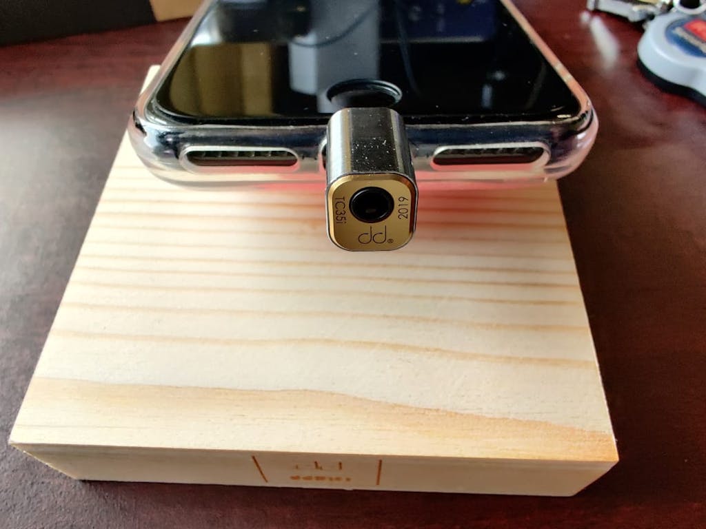 ddHiFi TC35i Lightning to 3.5mm Headphone Adapter