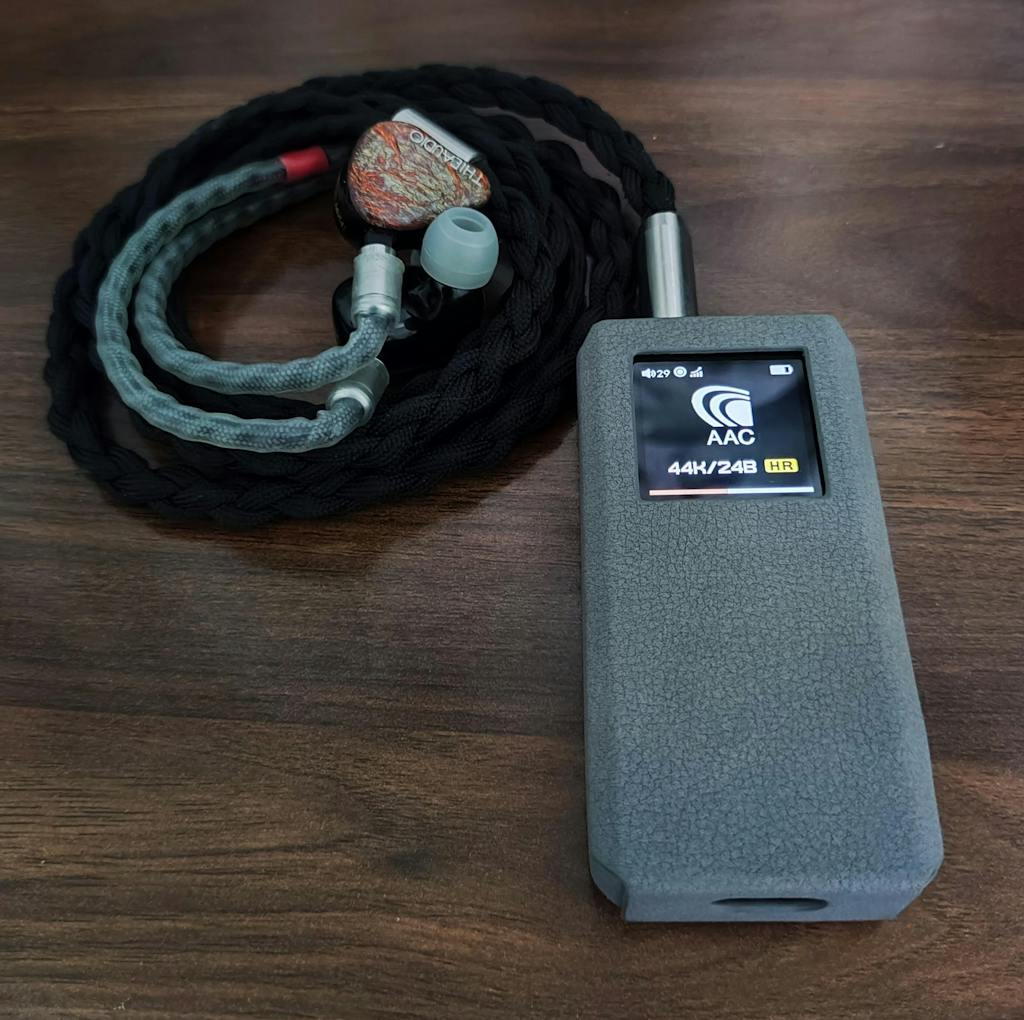 FiiO BTR7 Premium Portable Bluetooth Amp & DAC