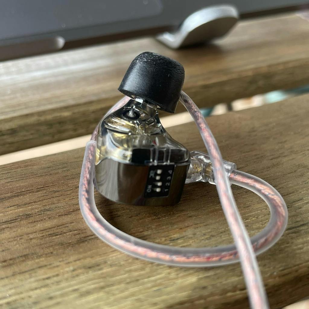 KZ Castor Dual Dynamic Driver IEM
