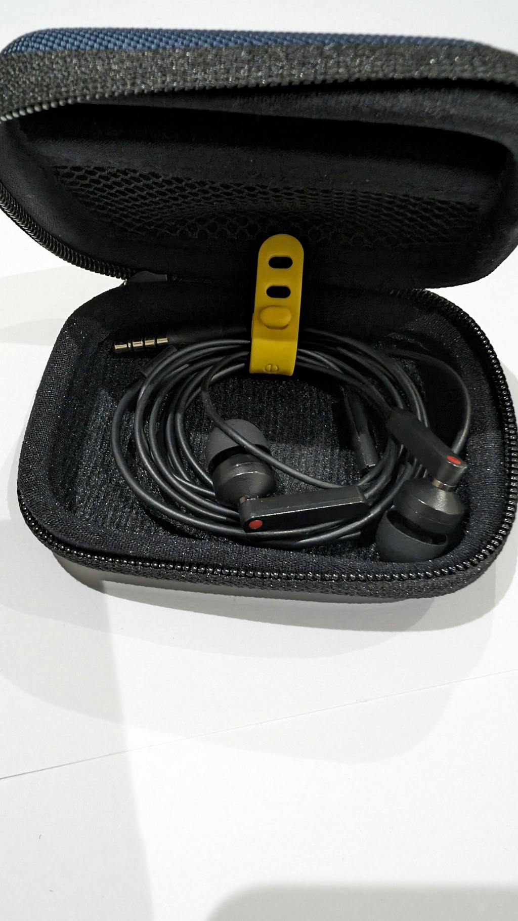 Headphone Zone X ddHiFi IEM / Earphone Case