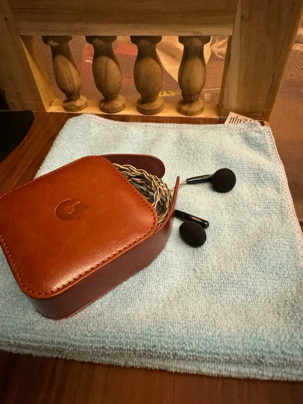 Headphone Zone X ddHiFi Tan IEM / Earphone Case