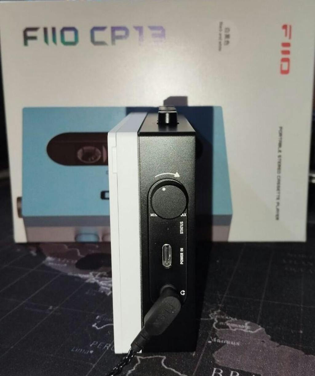 FiiO CP13 Portable Stereo Cassette Player