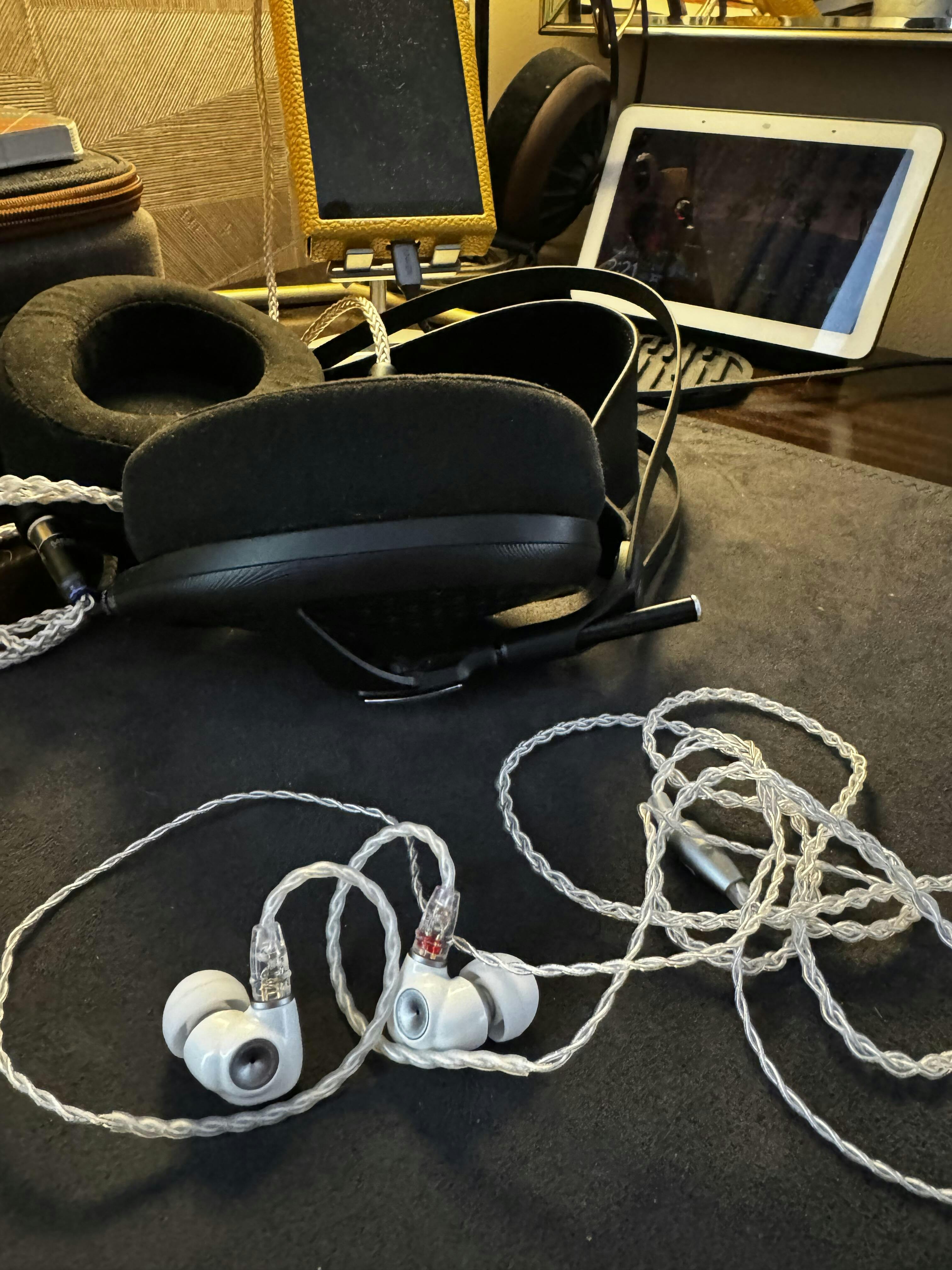 Meze Alba Dynamic Driver In-Ear Monitors