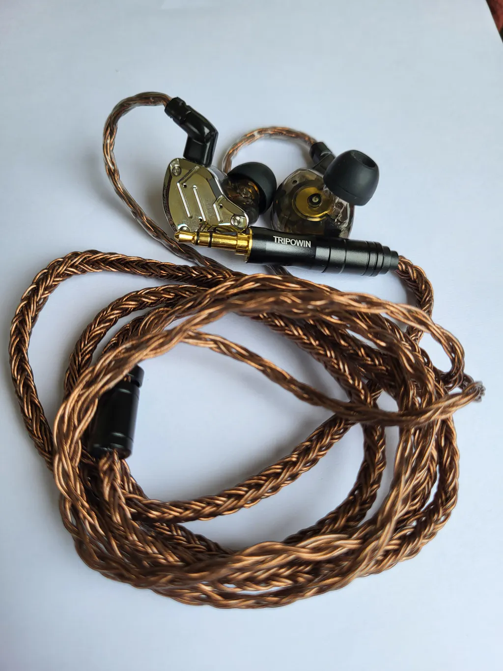 Tripowin Amber Recessed 2Pin/QDC Upgrade Cable for IEM